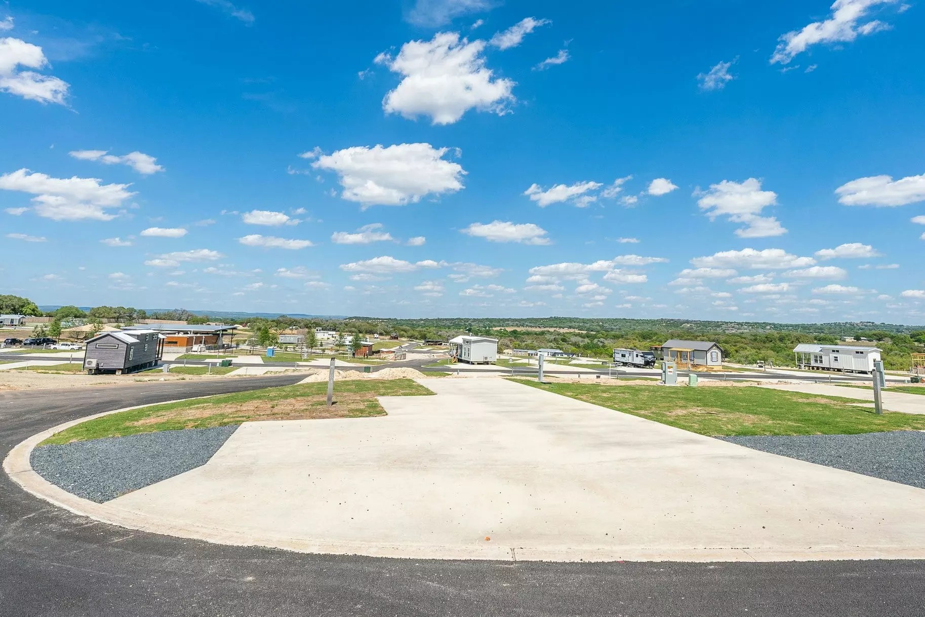 Deluxe Site FF 184 - 0 bedroom Site in Fredericksburg | Firefly Resort