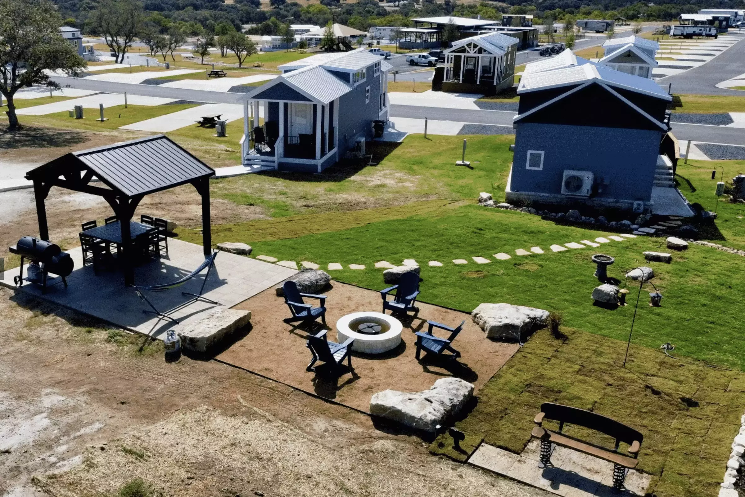 Tiny Home FF 077 - 1 bedroom Accommodation in Fredericksburg | Firefly ...